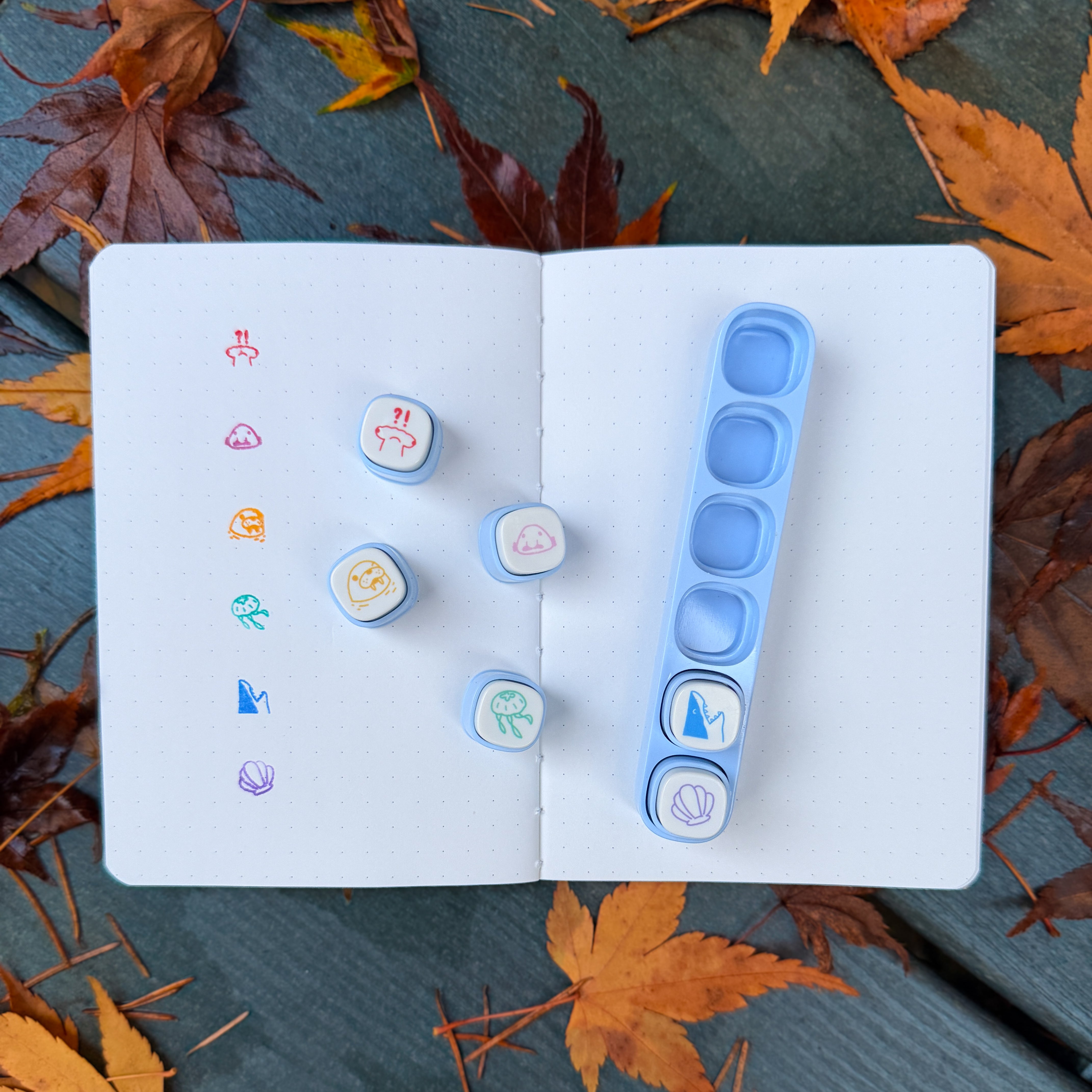 Button stamp – Fin Pin Shop